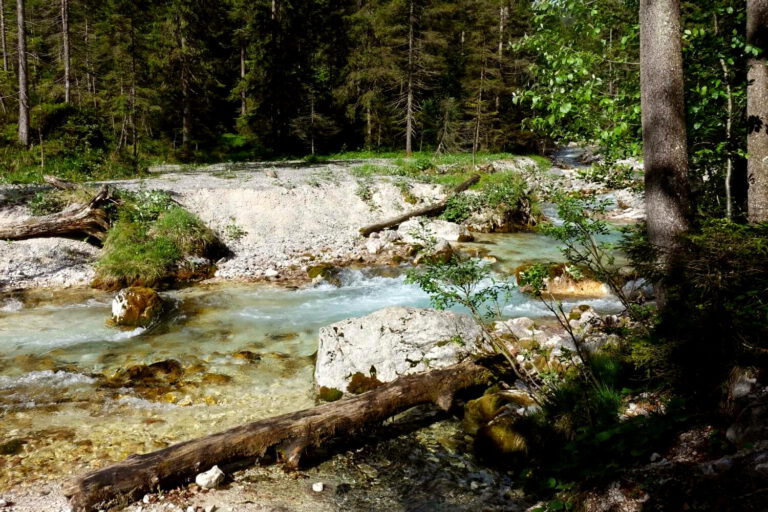 Zugspitze: Wandern durchs Reintal - So schaffst du es in 1 Tag