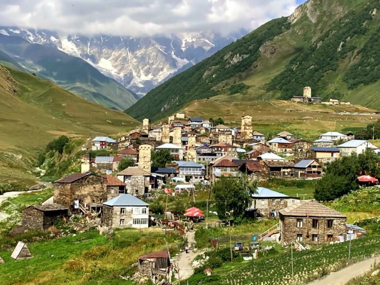 Der Mestia-Ushguli-Trek (Georgien): Erfahrungsbericht + Tipps